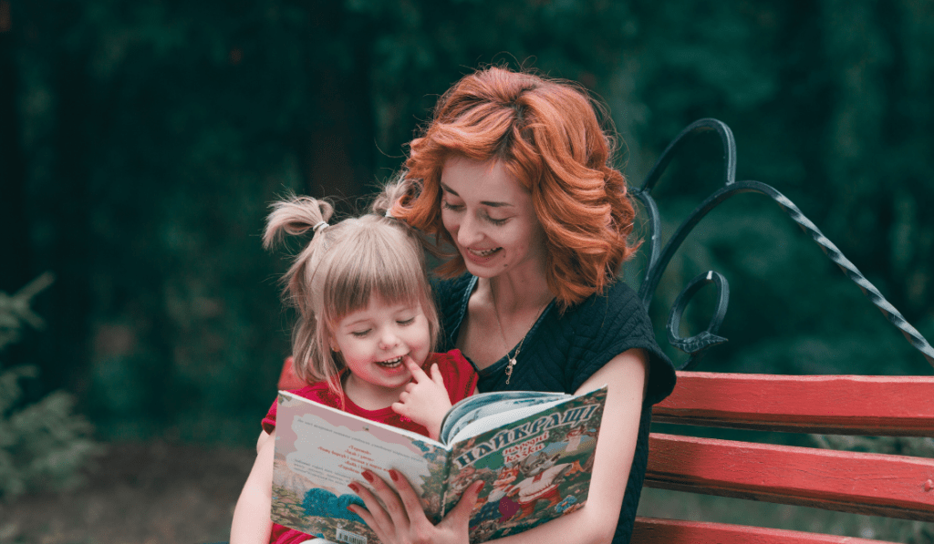 Cómo narrar cuentos en educación infantil: 10 consejos para hacerlo bien